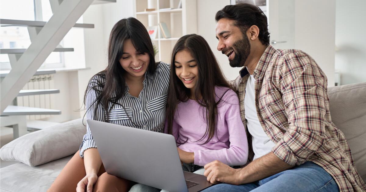 How do RESP contributions work?